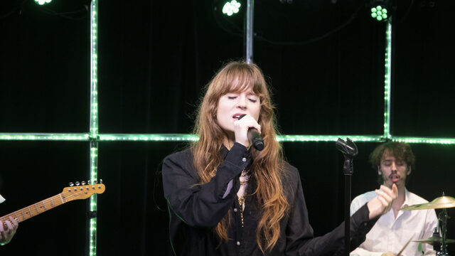 MEROL live met nieuwste single 'Patronen' in de 3FM Live Box | NPO 3FM