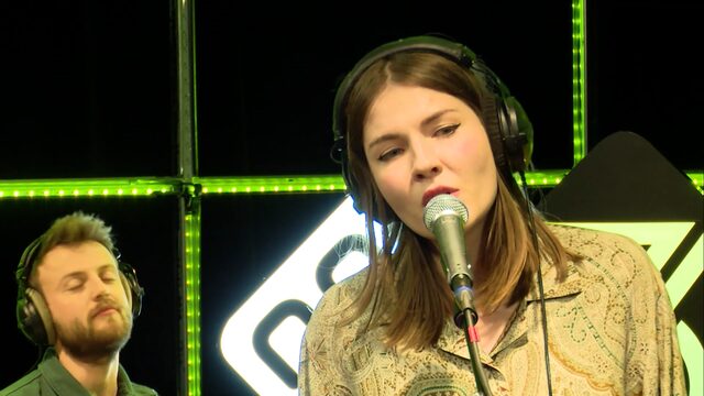 Josephine Odhil in de 3FM Live Box: "Ik kan altijd wel iets maken ...