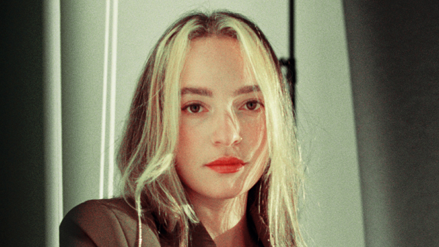 3FM Talent néomí vertelt over haar biseksualiteit | NPO 3FM