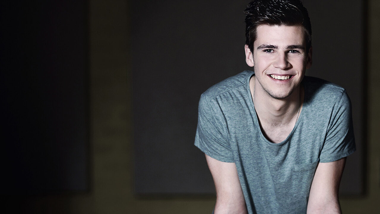 Stef Classens in de Xnoizz 1uurService | NPO 3FM