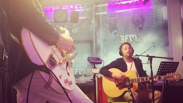 Novastar live bij Giel | NPO 3FM