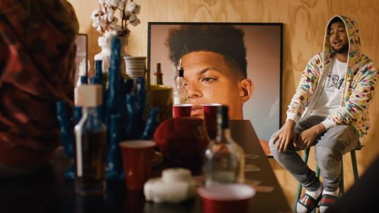 Idaly brengt zijn langverwachte EP Nu uit en dropt gelijk de eerste ...