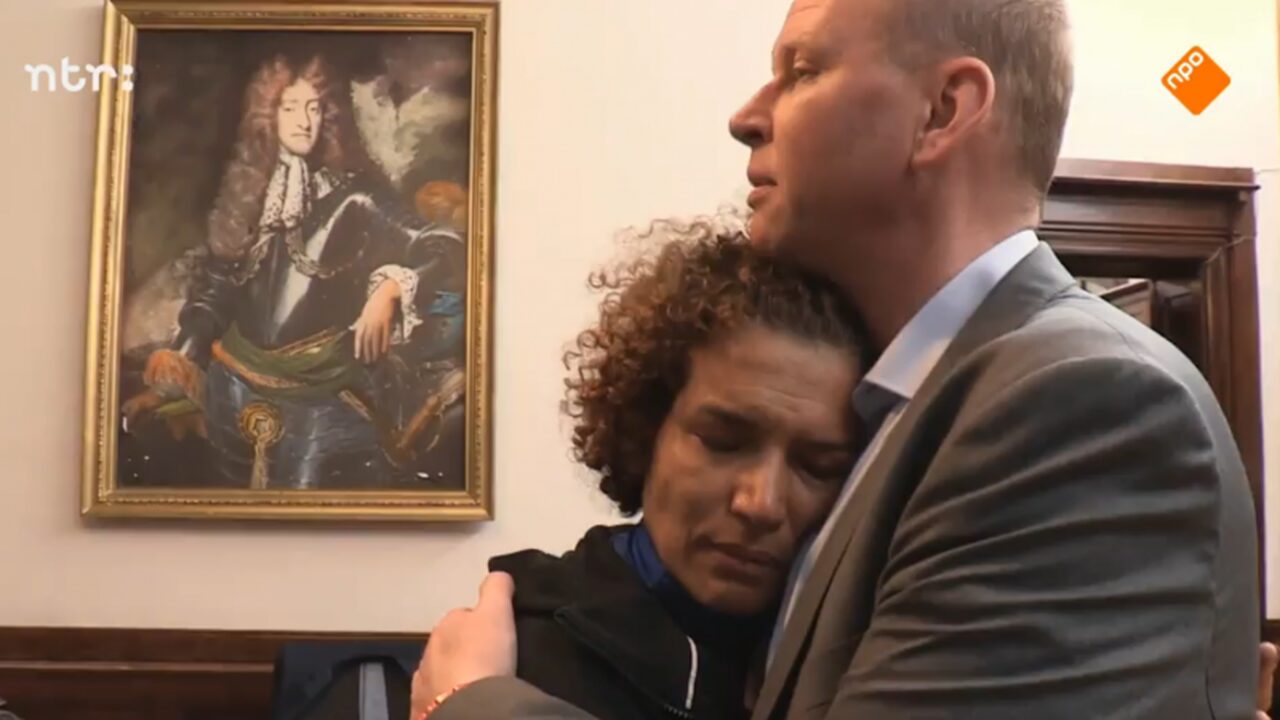 Rector Eric en Lucia Rijker staan voor moeilijke keuzes in Dream School ...