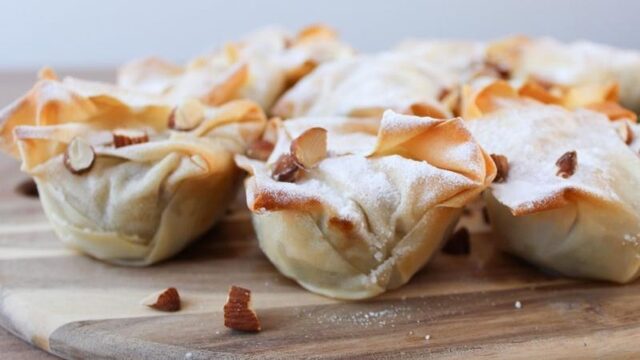 High tea International: Mini bastilla met kip | FunX