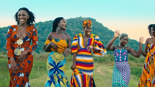 Fuse ODG brengt ode aan Afrikaanse vrouwen in New African Girl-video | FunX