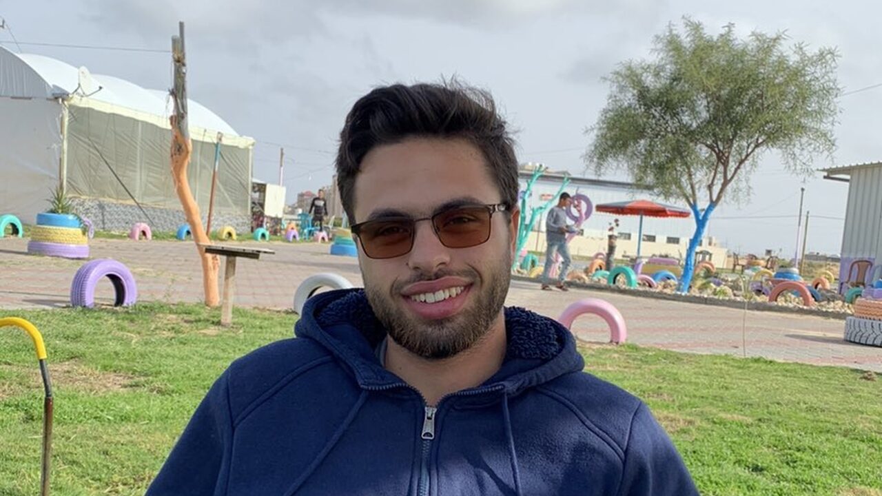 Hosam (21): "We vrezen in Gaza allemaal voor ons leven, maar we houden ...