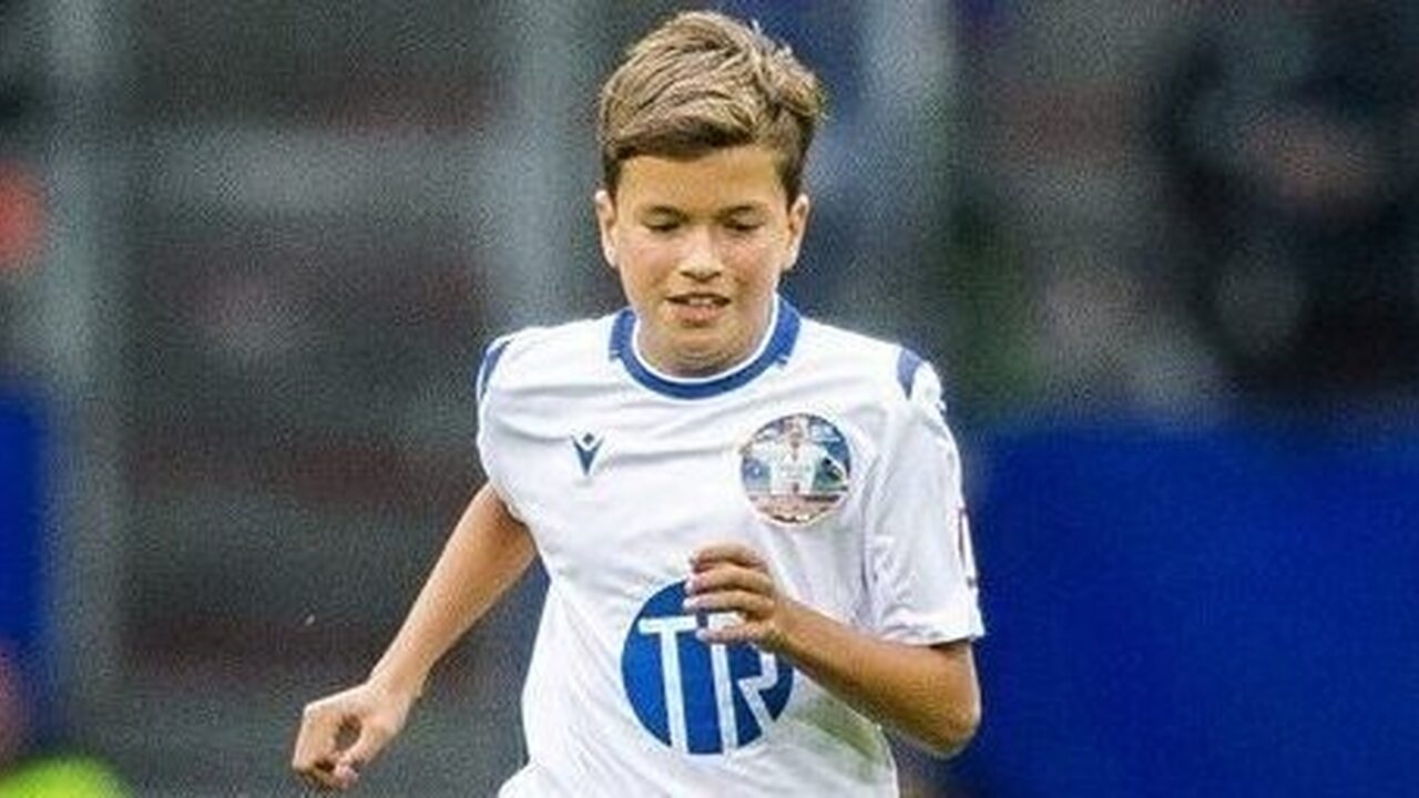 Damián (15) treedt in voetsporen van vader Rafael van der Vaart - FunX.nl