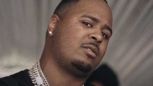 'Amerikaanse rapper Drakeo the Ruler overleden na steekpartij tijdens ...