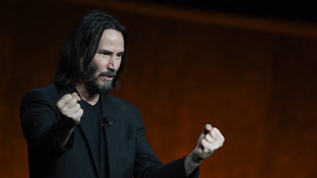 Straatverbod voor stalker Keanu Reeves die beweert dat hij familie is ...
