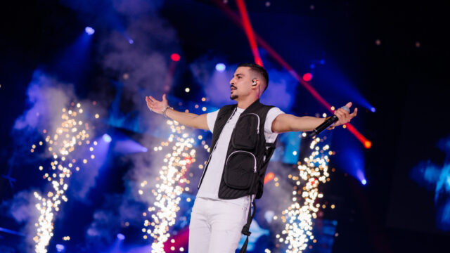 Boef zet AFAS Live op z'n kop met optreden bij FunX Music Awards | FunX