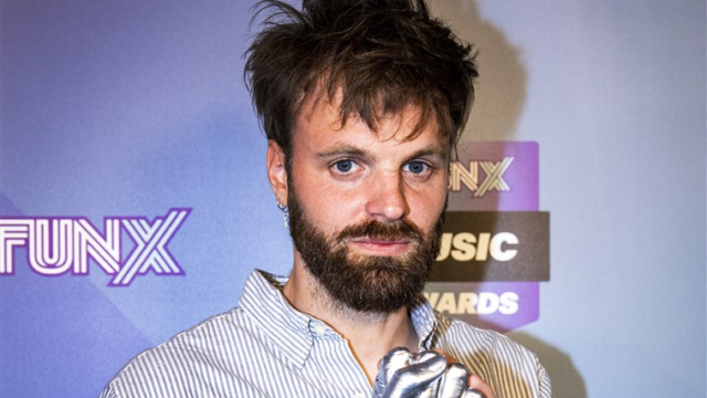 Man met vuurwapen en mes bezocht BNNVARA-gebouw om Tim Hofman te vermoorden | FunX