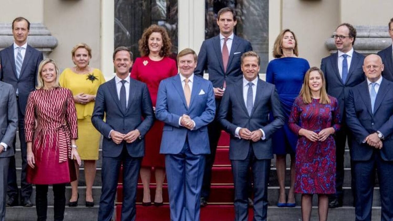 Kabinet-Rutte III gevallen | NPO Radio 1