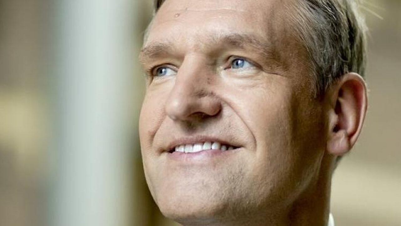 Sybrand Buma: ‘Ook koningin Máxima moet dubbele paspoort inleveren ...