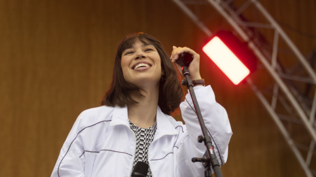 MEAU stapt zo in de helikopter naar Bevrijdingsfestivals: 'Heel veel ...