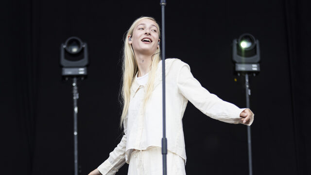 S10 brengt haar derde studioalbum uit | NPO Radio 2