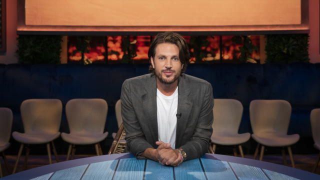 Renze Klamer stoot Robert ten Brink van z'n Dr. Love troon | NPO Radio 2