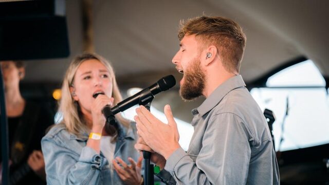 Onderweg Naar Later is de nieuwe zomersingle van Suzan & Freek | NPO Radio 2