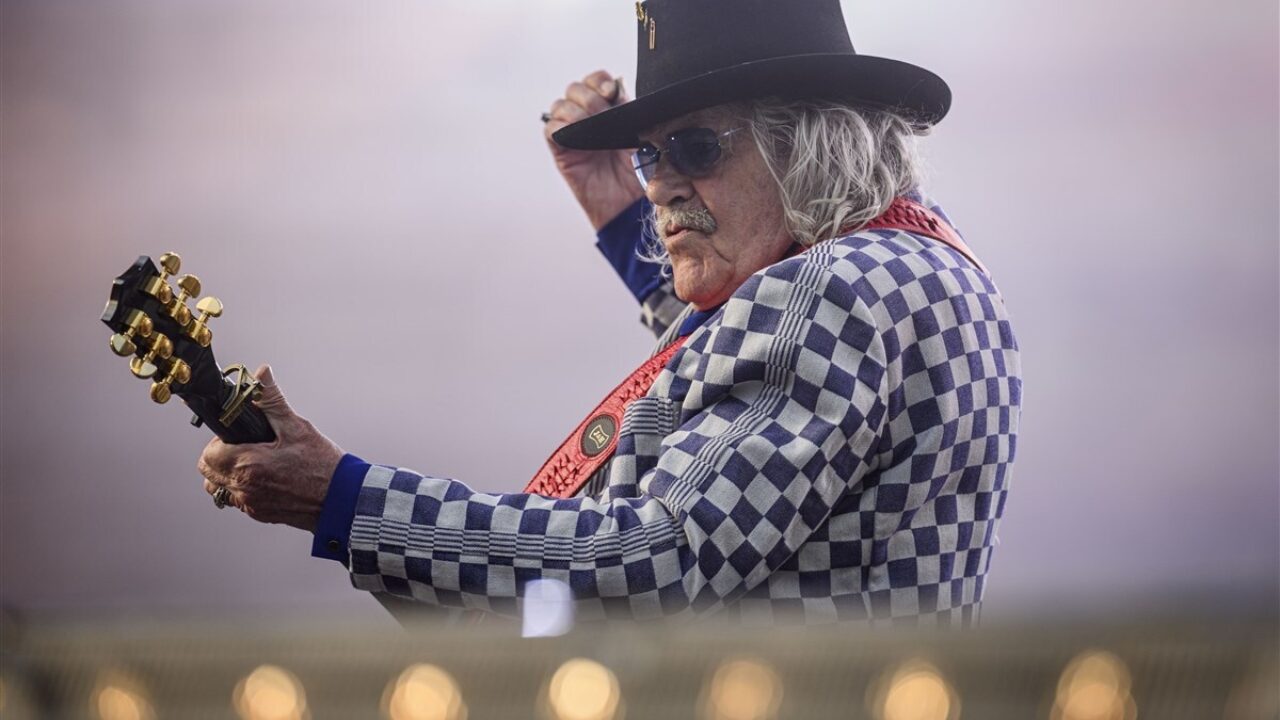 Nieuwe muziek van Normaal | NPO Radio 5 | NPO Radio 5